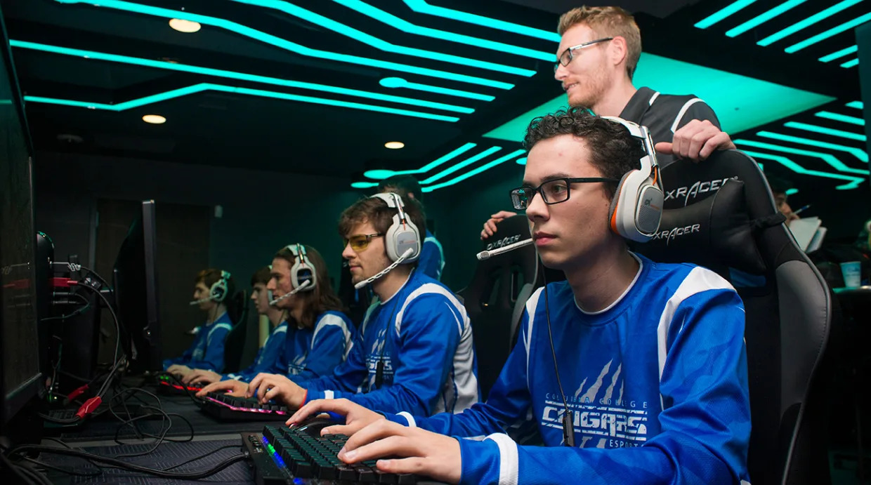 Best College Varsity Esports Programs - Intelligent